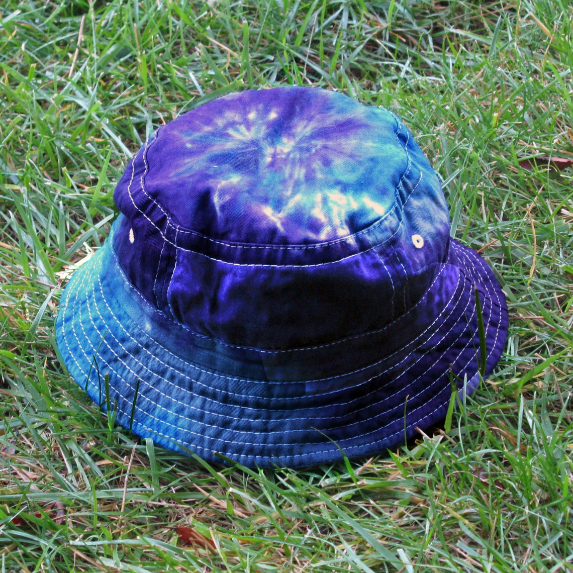 Tie-dye Bucket Hat in Blue, Purple, and Gray - Etsy