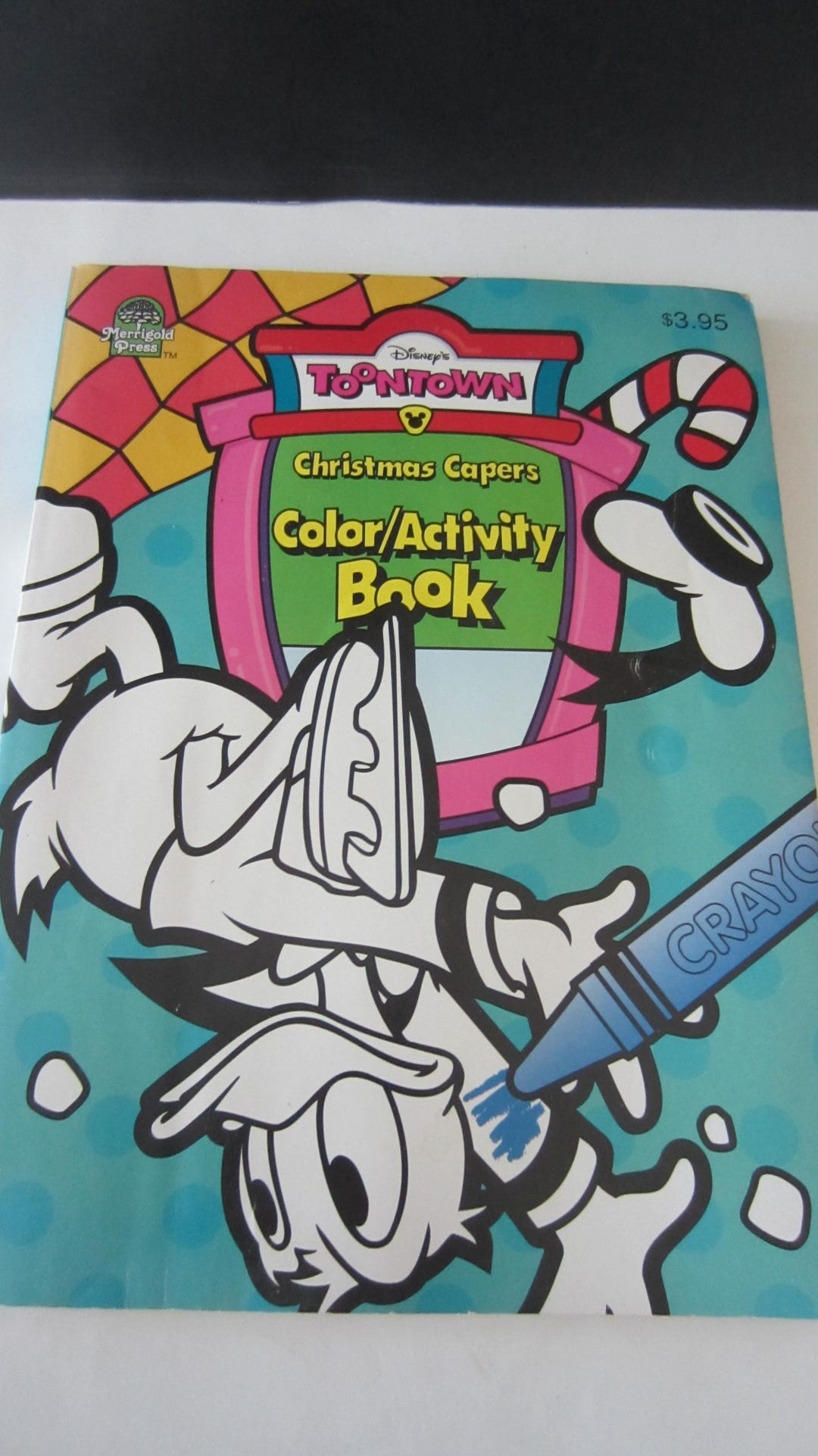 DISNEY TOONTOWN Color and Activity Book**christmas Capers* Walt Disney ...