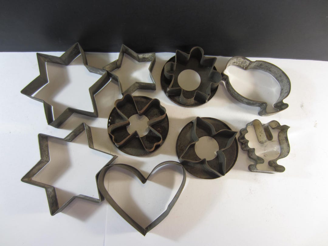 Antique Holiday Old Rustic Metal Larger Cookie Cutters, Holiday Cutters ...