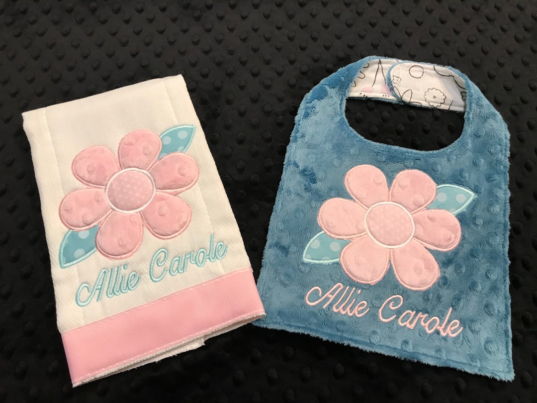 Daisy Burp and Bib Set/daisy/pink and Blue/daisy Baby Bib/newborn Bib ...
