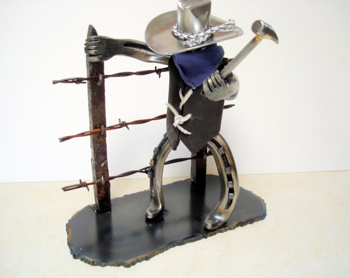 Horseshoe Cowboy Building Barbwire Fence. - Etsy
