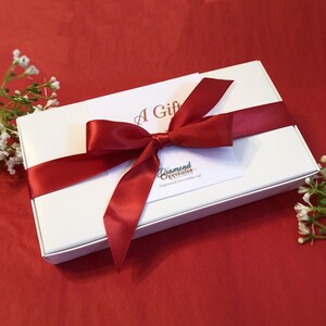 Custom Birthday Chocolates With Flowers & Candles Personalized ...