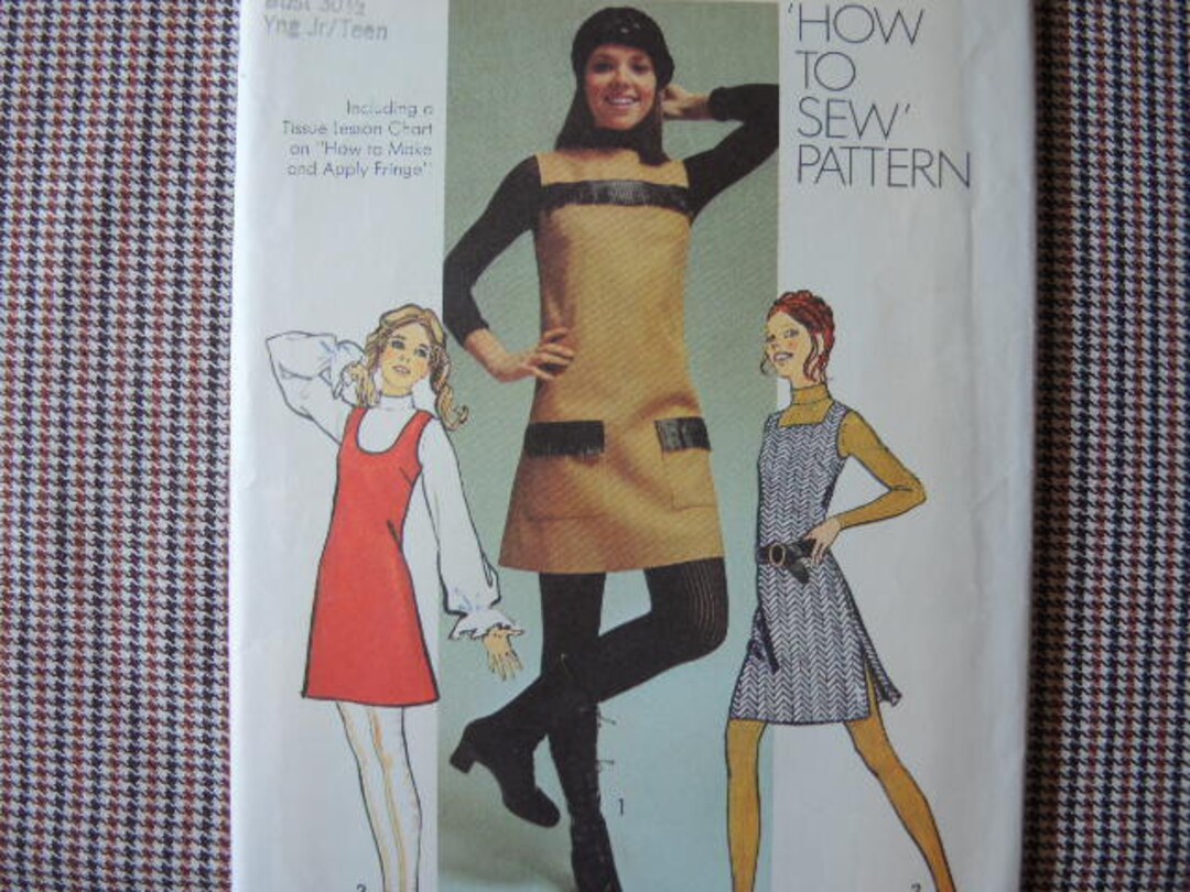 Vintage 1970s Simplicity Sewing Pattern 9526 Juniors Mini Jumper With ...