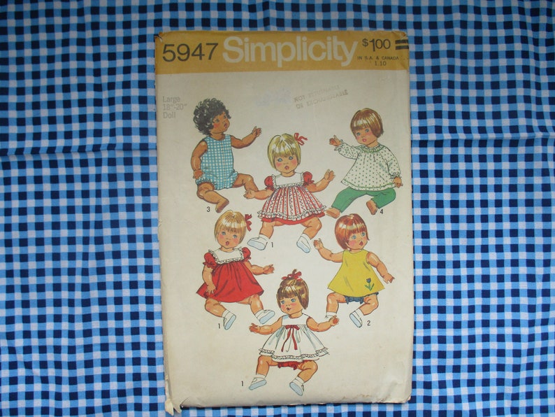 Vintage 1970s Simplicity Sewing Pattern 5947 Doll Clothes for 18
