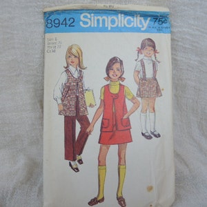 Vintage 1970s Simplicity Sewing Pattern 8942 Girls Skirt Jumper Vest ...