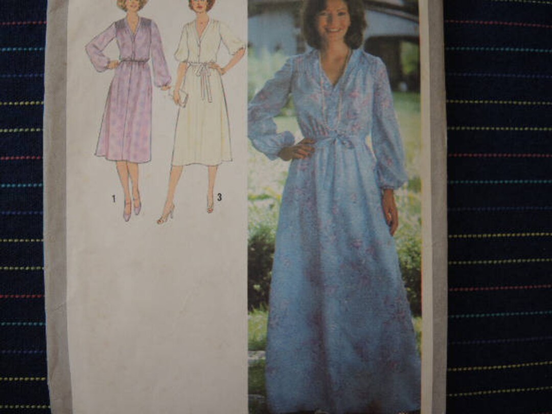 Vintage 1970s Simplicity Sewing Pattern 8827 Misses Dress in Two ...