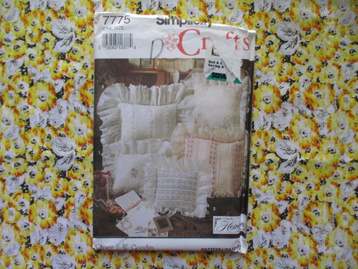 Vintage 1990ss Simplicity Sewing Pattern 7775 UNCUT Heirloom Pillows - Etsy
