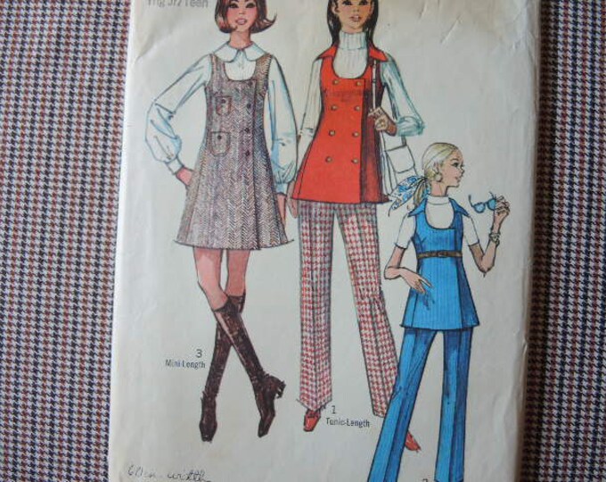 Vintage 1970s Simplicity Sewing Pattern 8916 Junior Mini Jumper Tunic ...