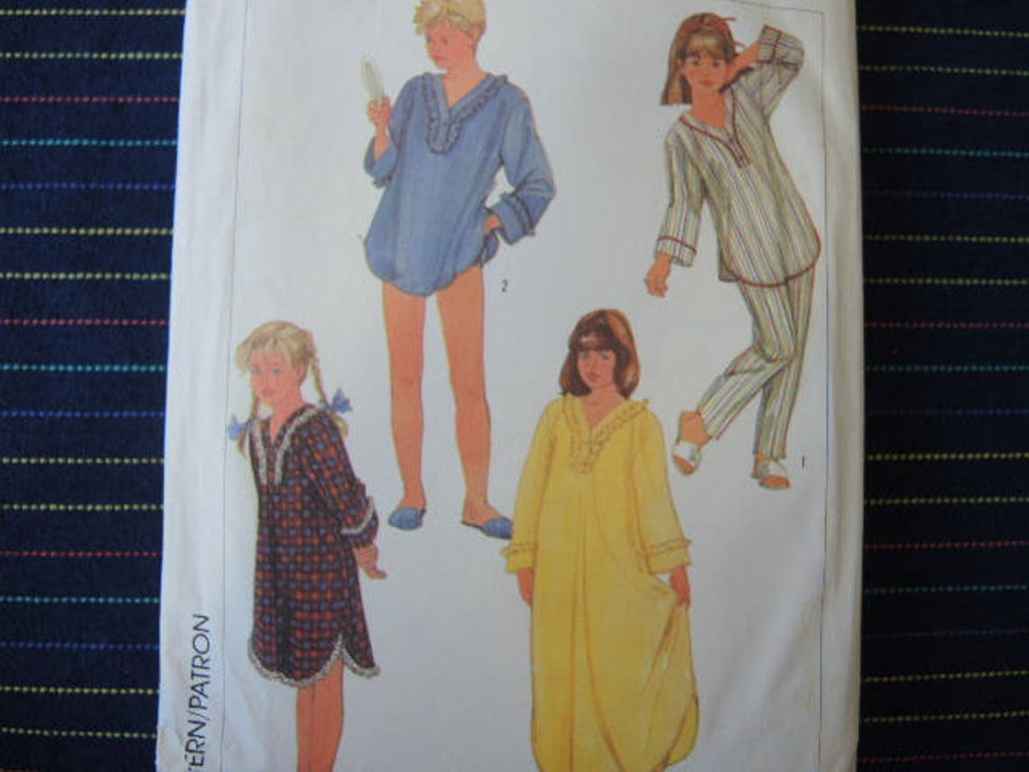 Vintage 1980s Simplicity Sewing Pattern 7197 Girls Pajamas and ...