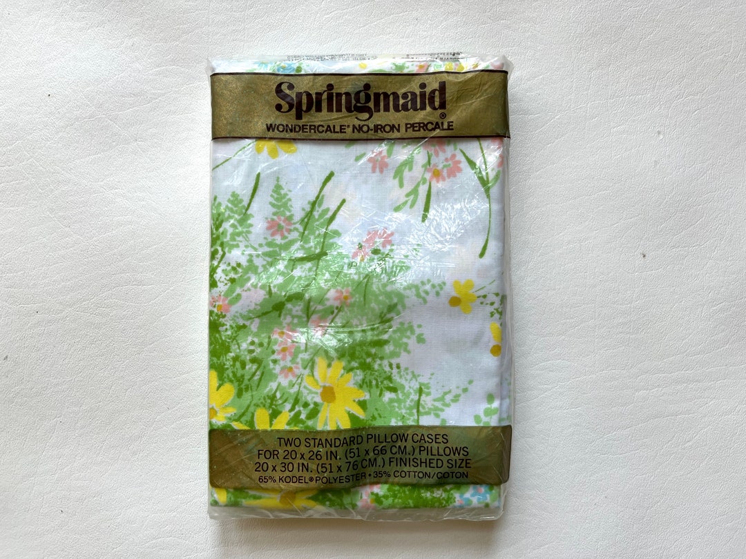 NEW Vintage Deadstock Pair 1970s Daisy Floral Pillow Cases Michelle by ...