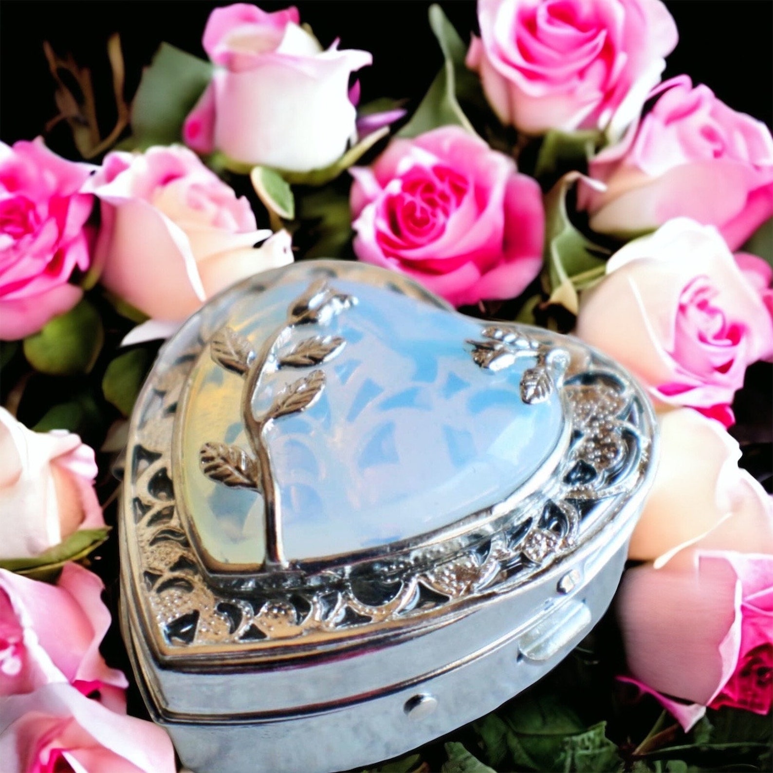 White Quartz Music Box Locket, Music Box Locket, Music Box Pendant ...