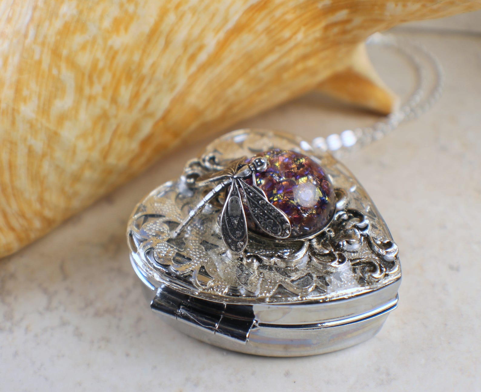 Dragonfly Music Box Locket Heart Music Box Pendant Music Box - Etsy