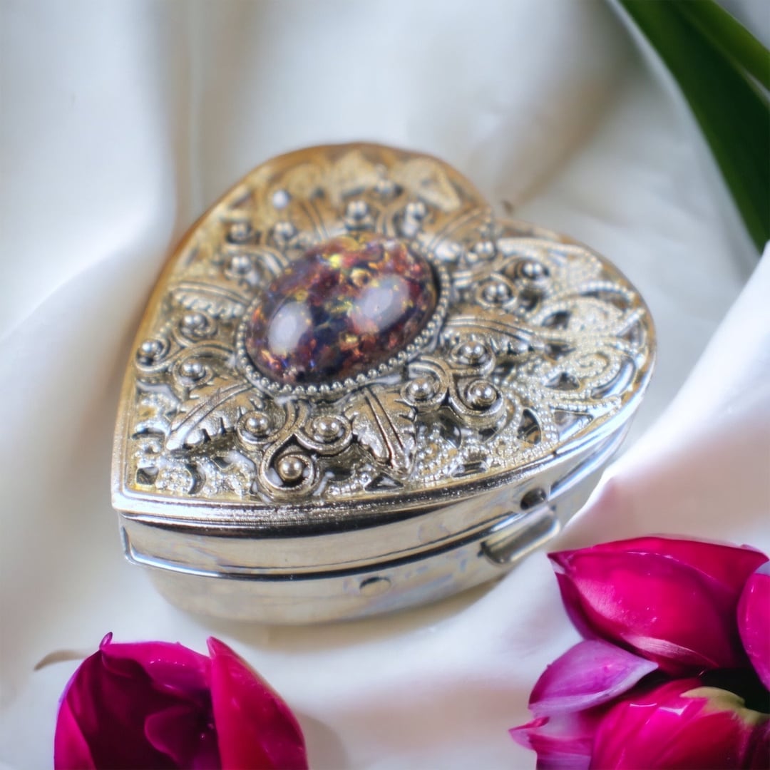 Amethyst Glass Opal Music Box Locket, Music Box Locket, Musical Pendant ...