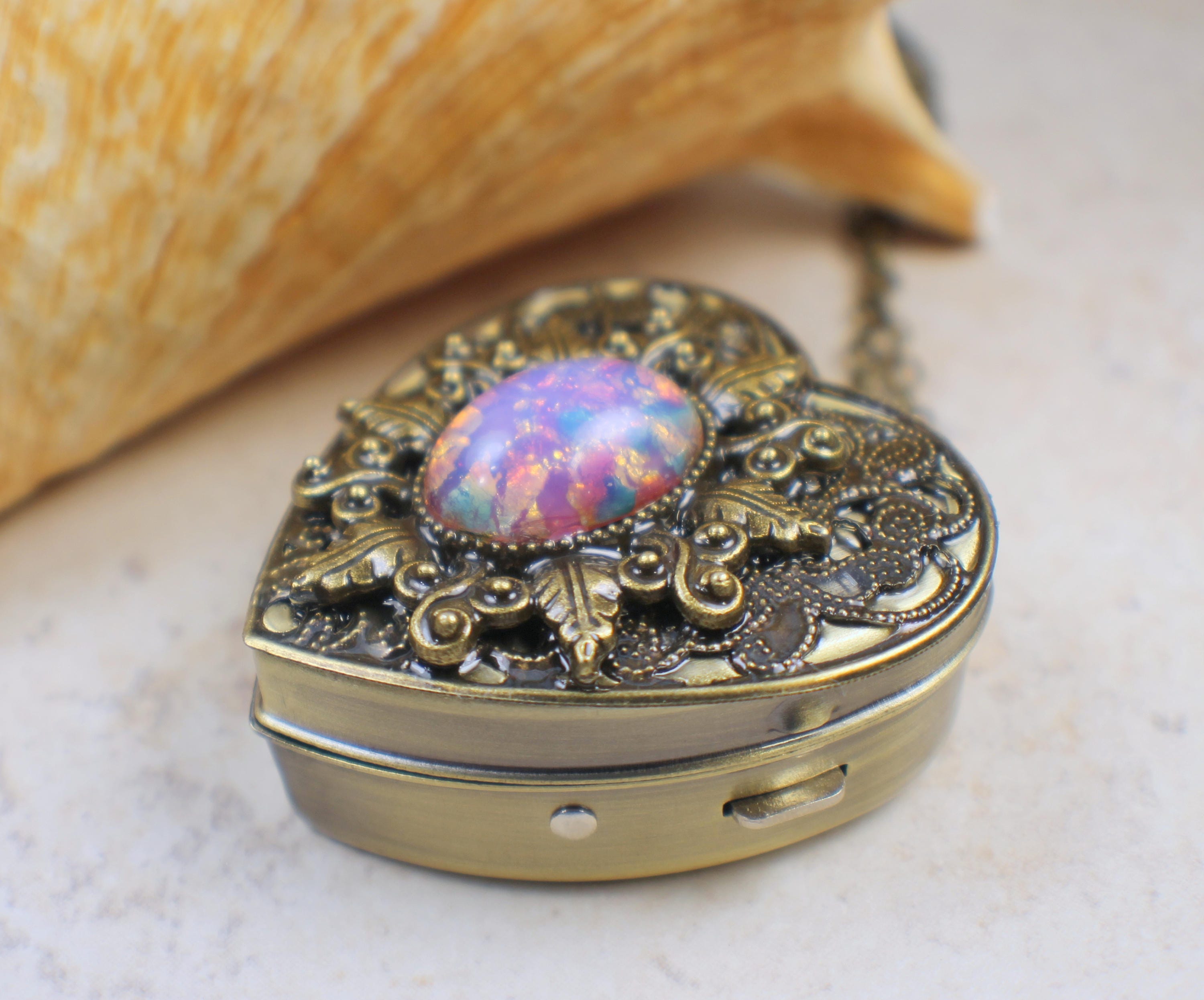 Pink Glass Opal Music Box Locket Photo Locket Music Box | Etsy
