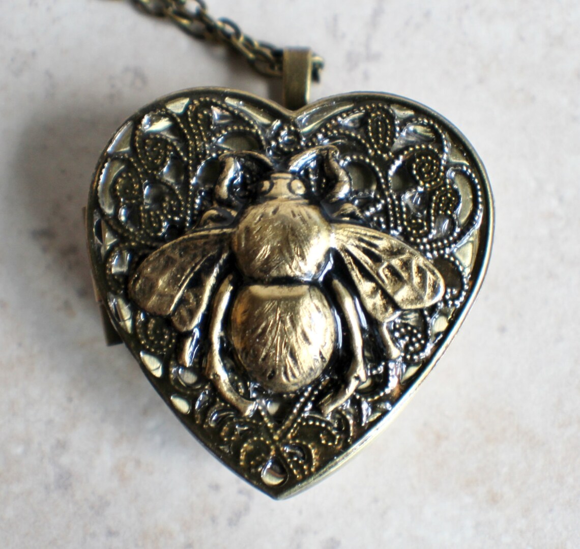 Bumble Bee Music Box Locket Heart Shaped Locket With Music - Etsy