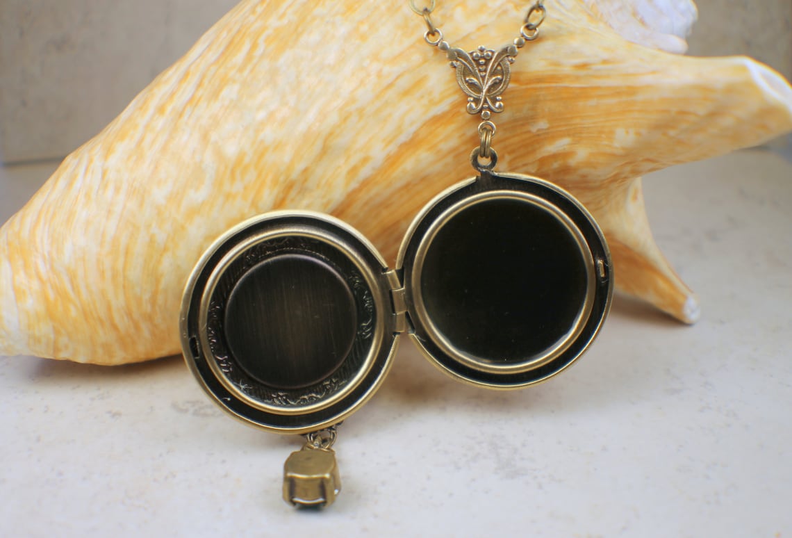 Emerald Crystal Photo Locket Small Photo Locket Photo Locket | Etsy