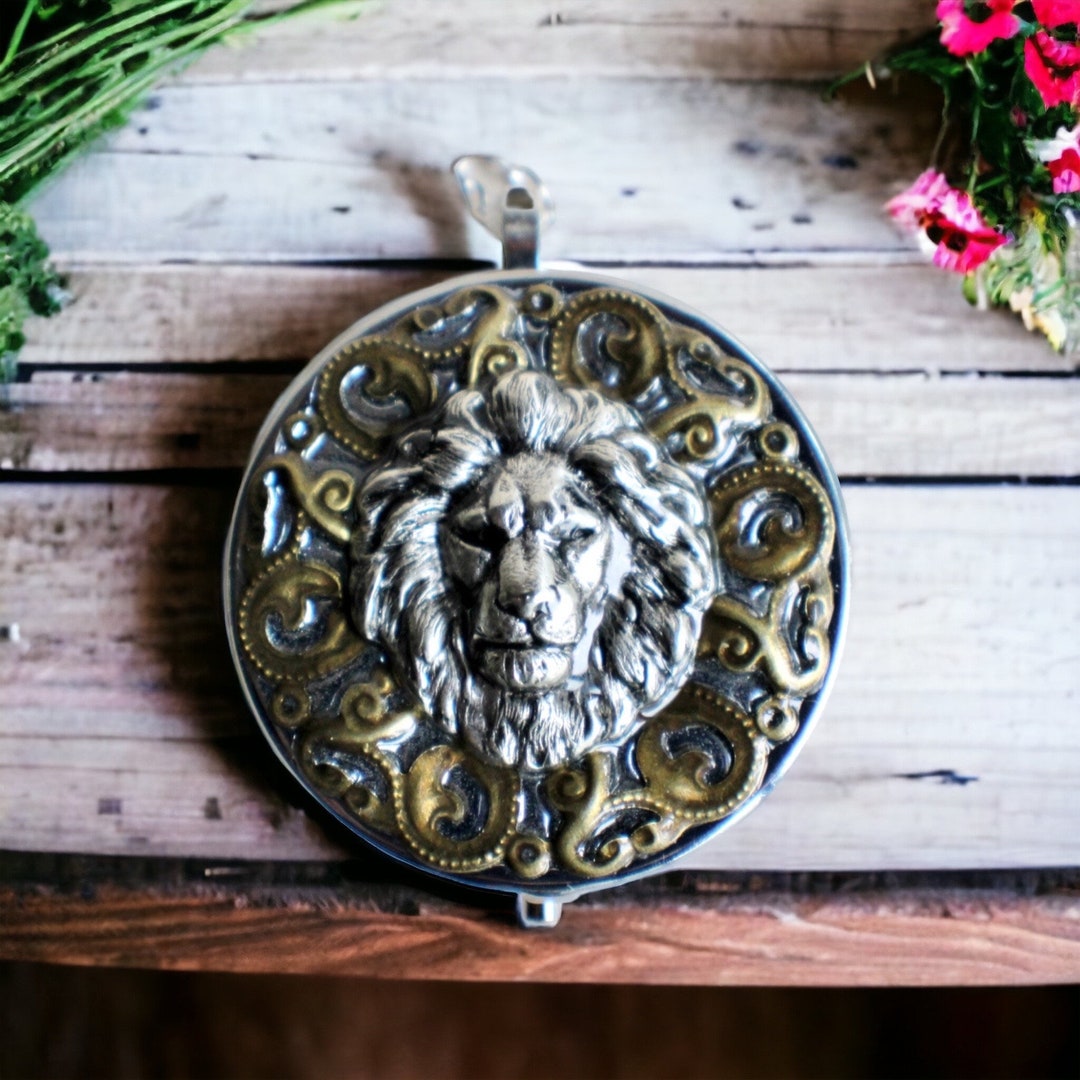 Lion Music Box Locket, Round Locket With Music Box Inside, in ...