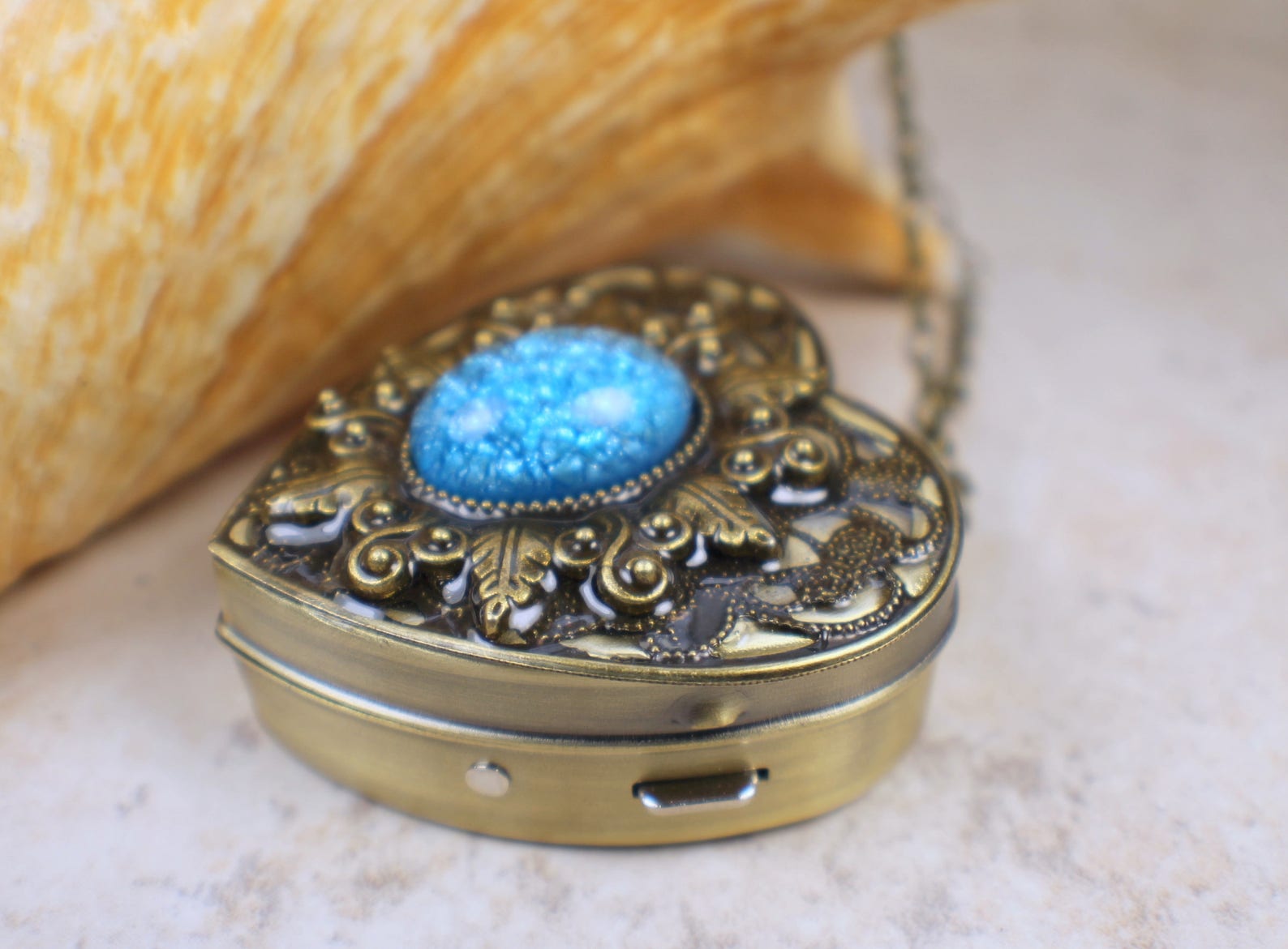 Aqua Glass Opal Music Box Locket Photo Locket Music Box - Etsy