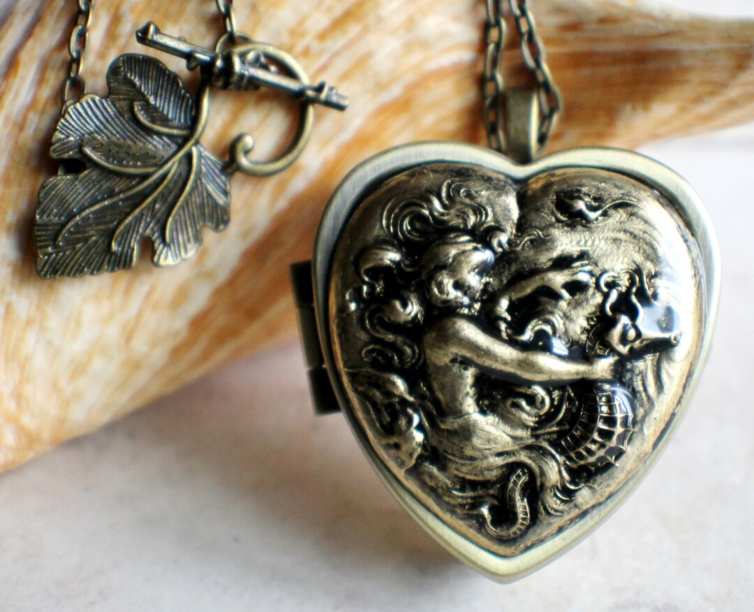 Music Box Locket Heart Shaped Locket With Music Box Inside - Etsy