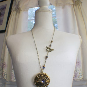 Red Crystal Butterfly Music Box Locket Round Music Box - Etsy