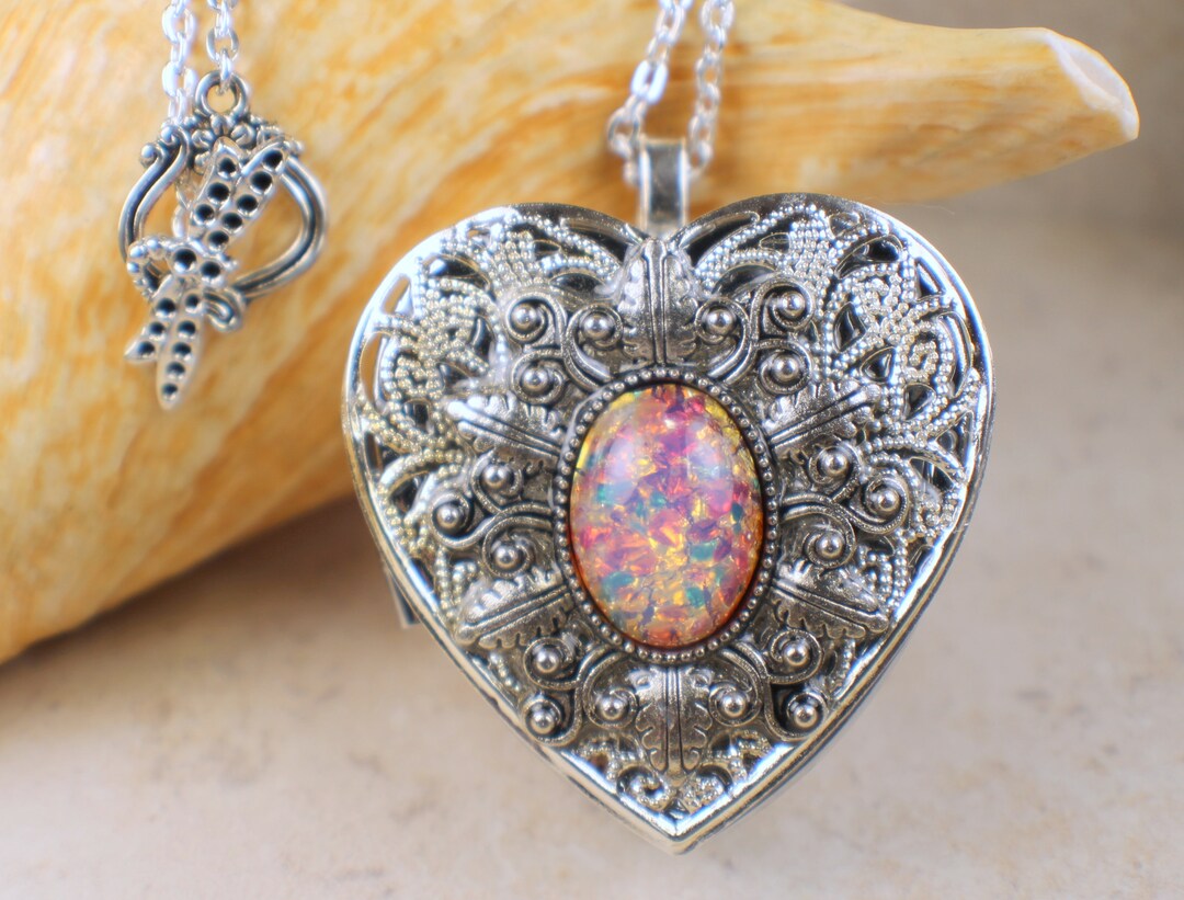 Pink Glass Opal Music Box Locket, Music Box Locket, Musical Pendant ...