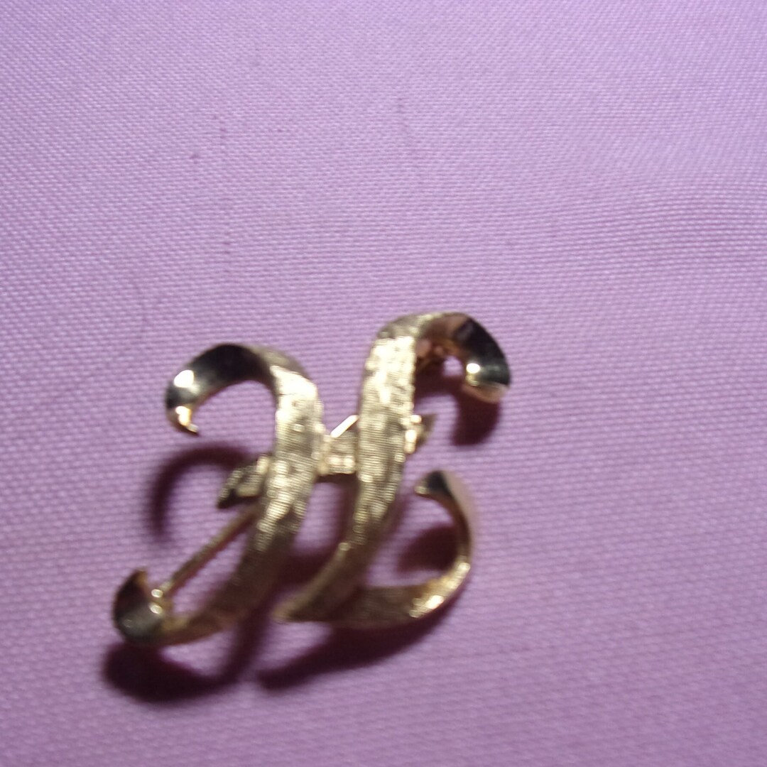 Vintage Gold Tone Fancy Initial H Brooch - Etsy