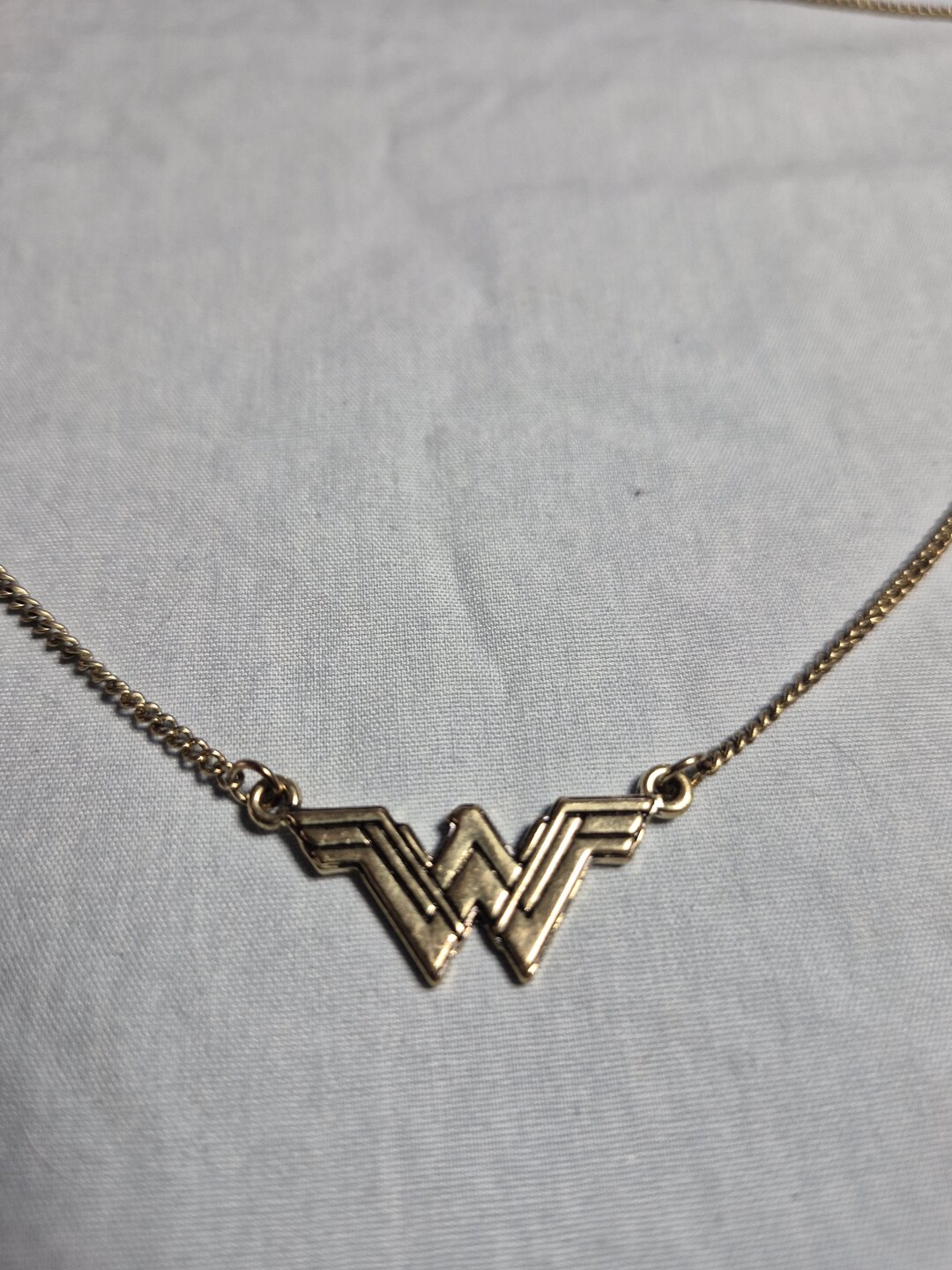 Vintage DC Comics Wonder Women Logo Pendant Necklace - Etsy