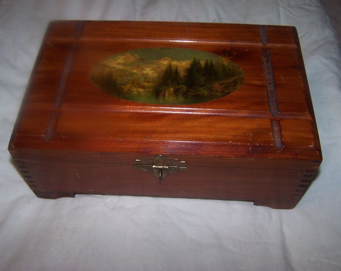 Vintage Wooden Candy Box Old Box for Trinkets or Jewelry or Papers - Etsy