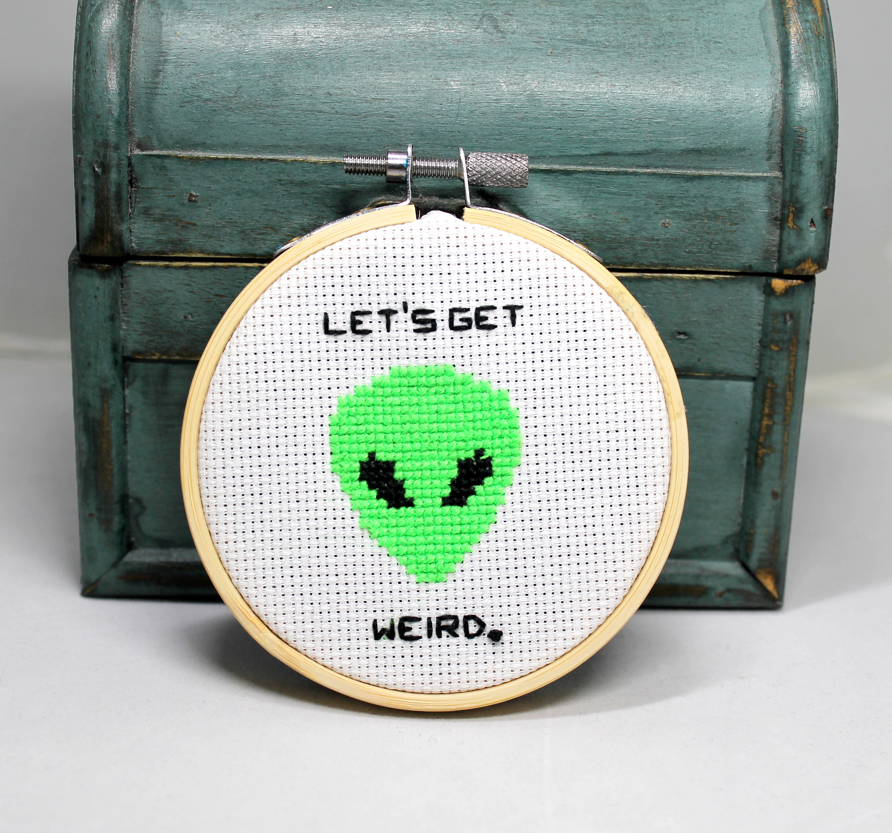 Cross Stitch Green Alien Mini Cross Stitch Small Cross - Etsy