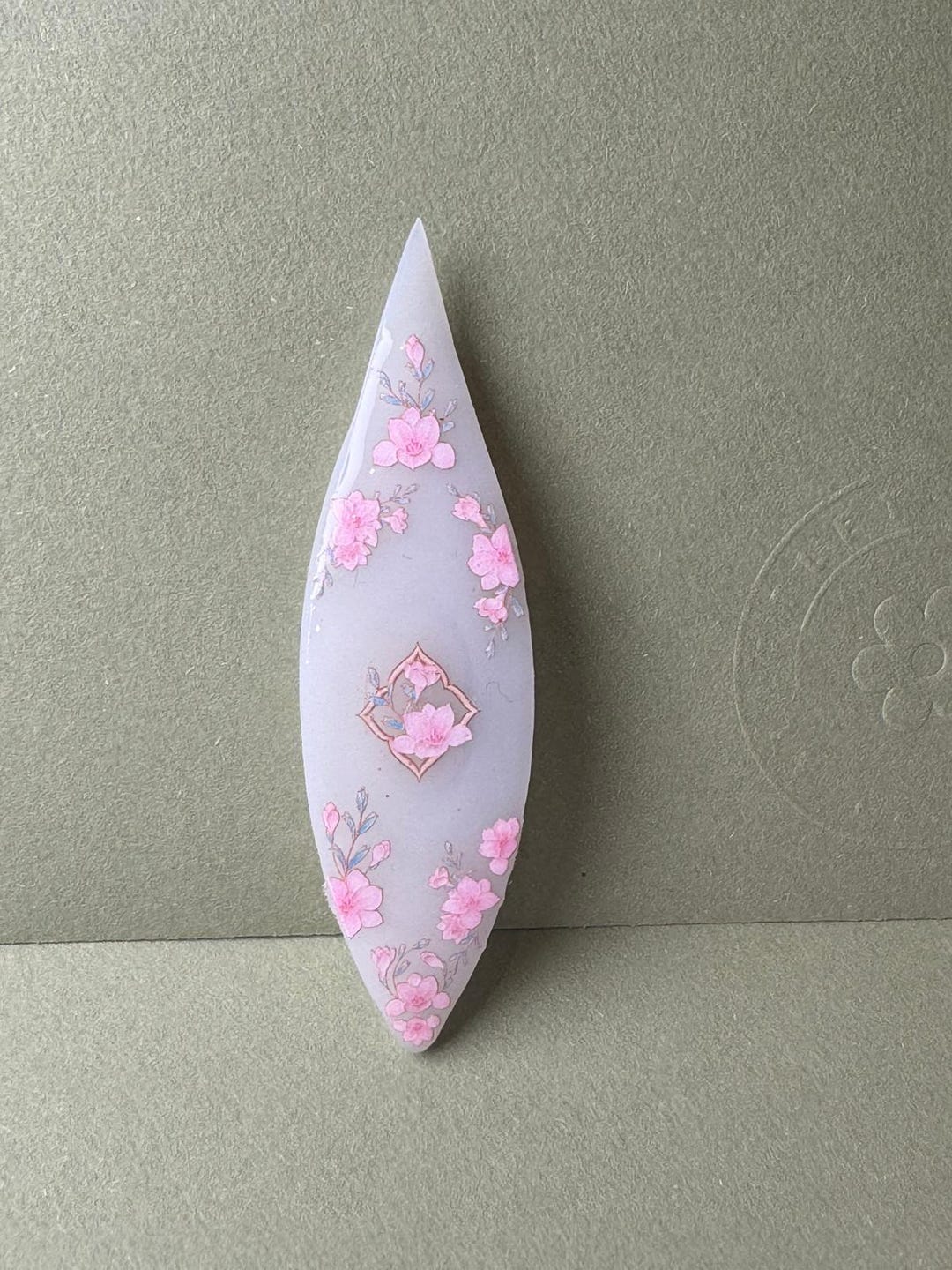 Sweet Geometry Hand Decorated Large Clover Style Tatting Shuttle ...