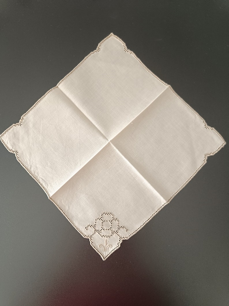 Set of 8 Embroidered Afternoon Tea Napkins, Beige Cotton Embroidered ...