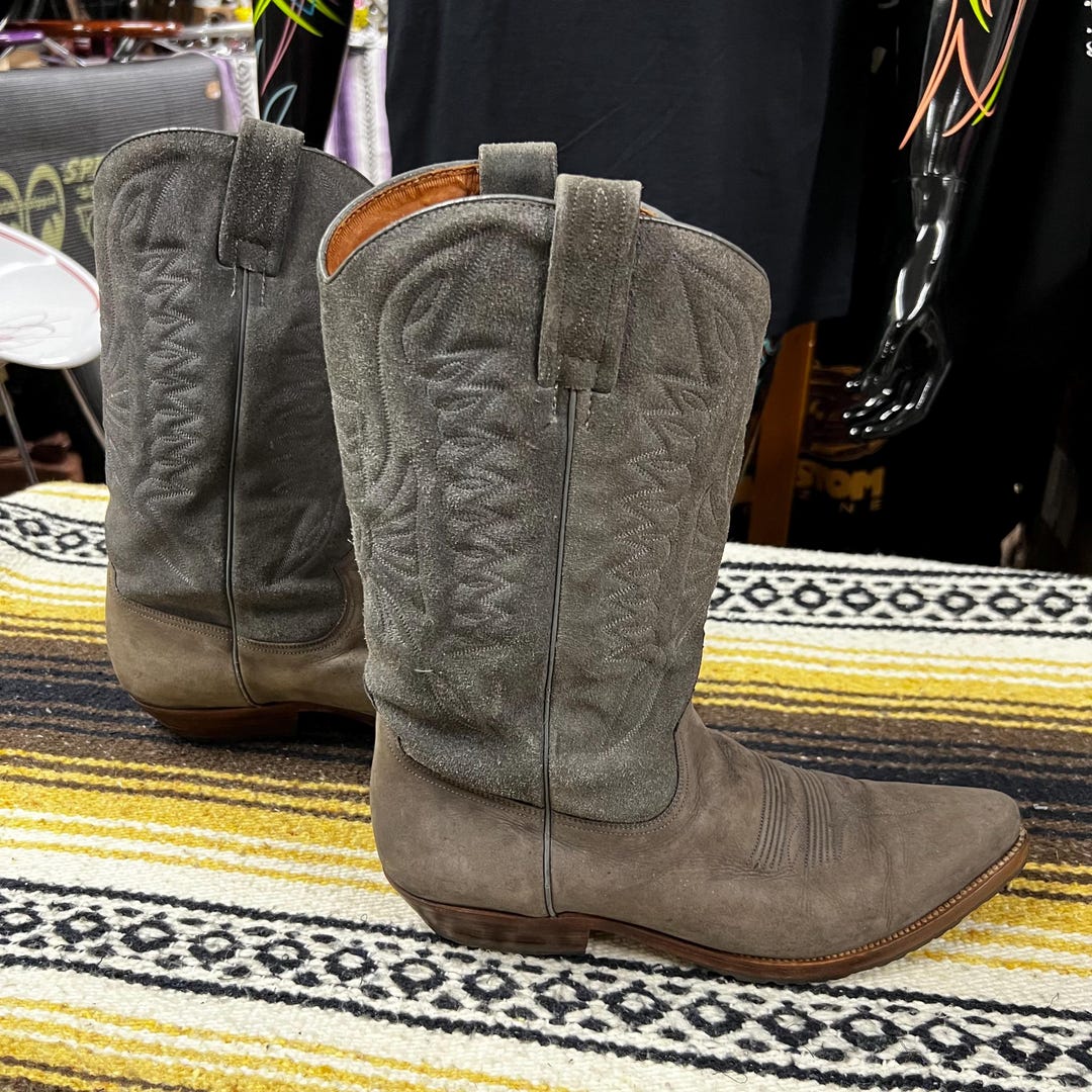 Vintage BUFFALO Western Cowboy Boots Pre-owned Grey Suede Roughout ...