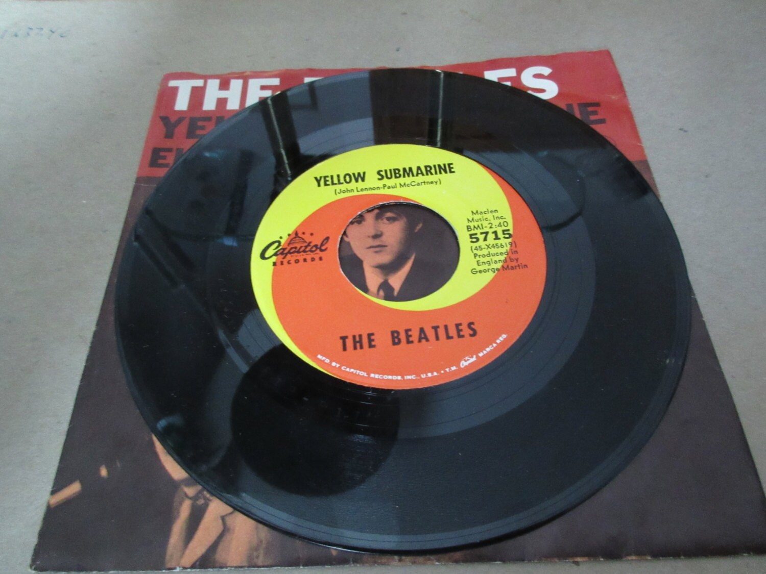 The Beatles Yellow Submarine and Eleanor Rigby 45 RPM Vinyl - Etsy