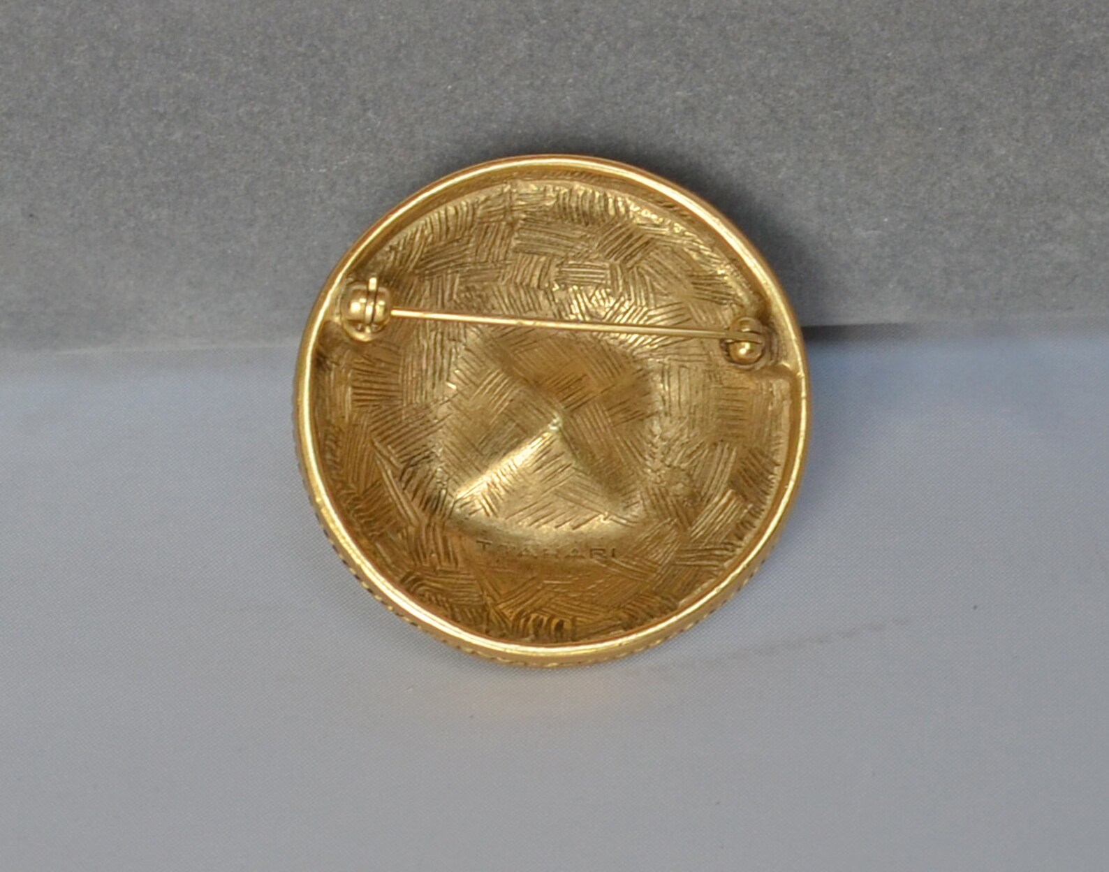 Vintage Classic 1980s T TAHARI Pin Brooch Swarovski Rhinestones - Etsy