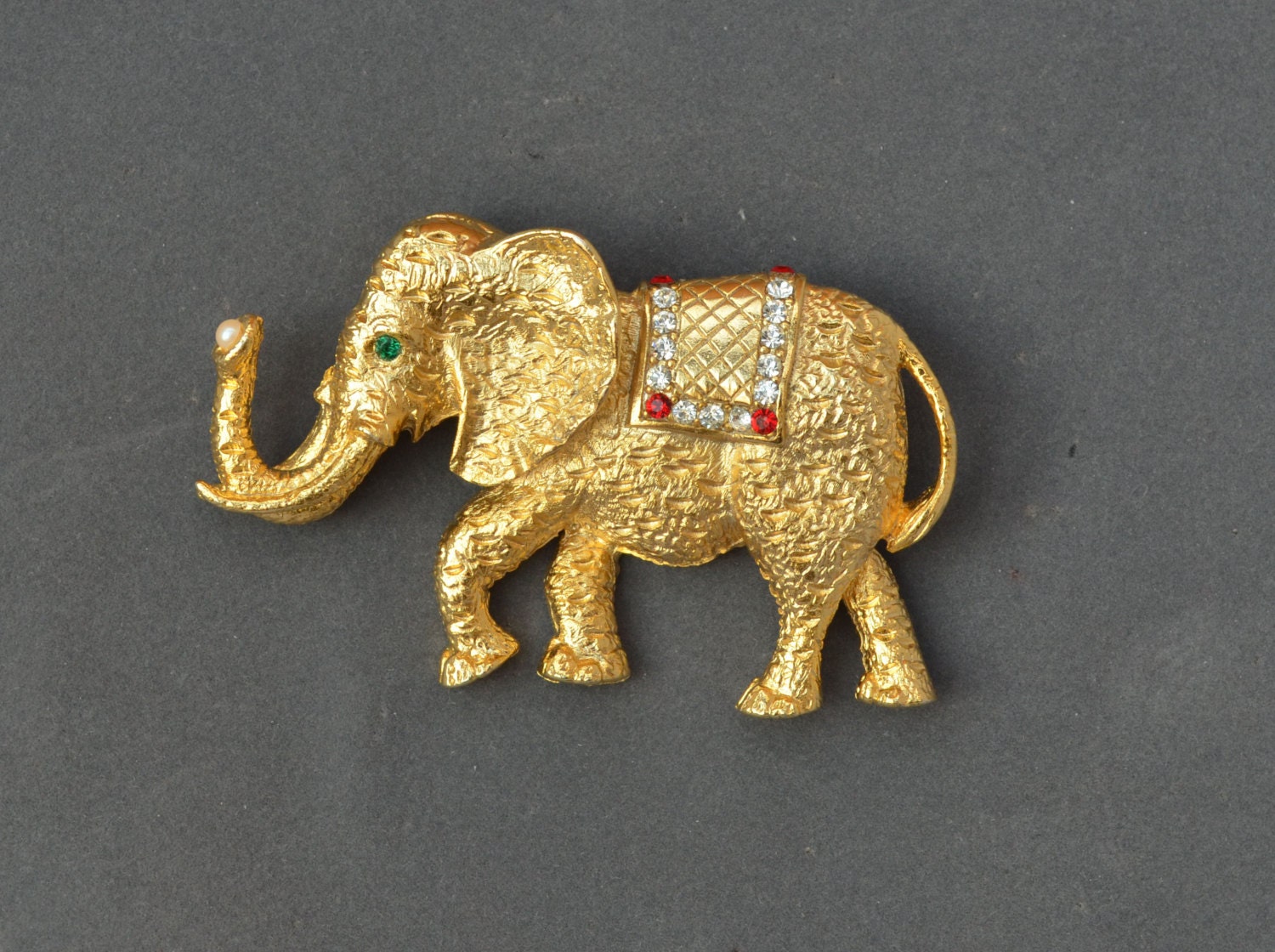 Vintage Pin Elephant Gold With Rhinestones - Etsy