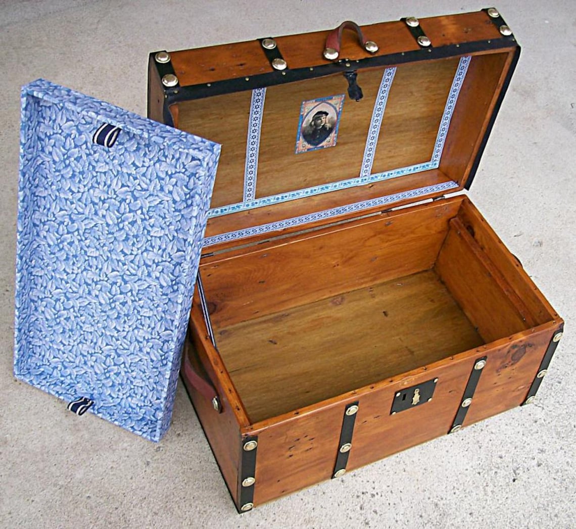 Antique Restored 1860's Jenny Lind Stagecoach Trunk With Key! - Etsy