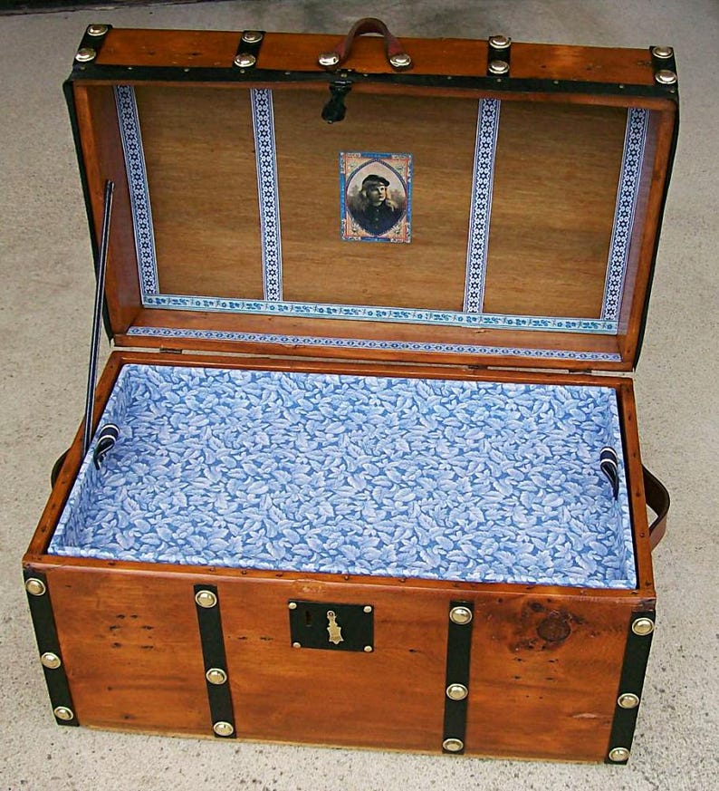 Antique Restored 1860's Jenny Lind Stagecoach Trunk With Key! - Etsy