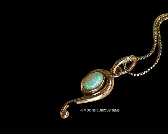 Antique Gold Opal Charm-Question Mark - Gem