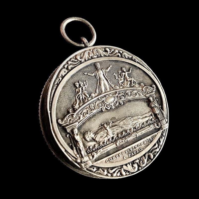 St Relic Pendant Locket - Etsy