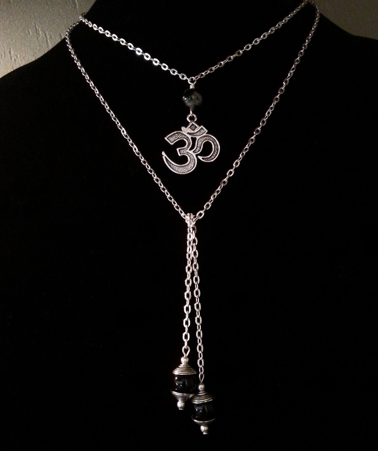 Silver Wrap-around OM Symbol Chain Necklace. - Etsy