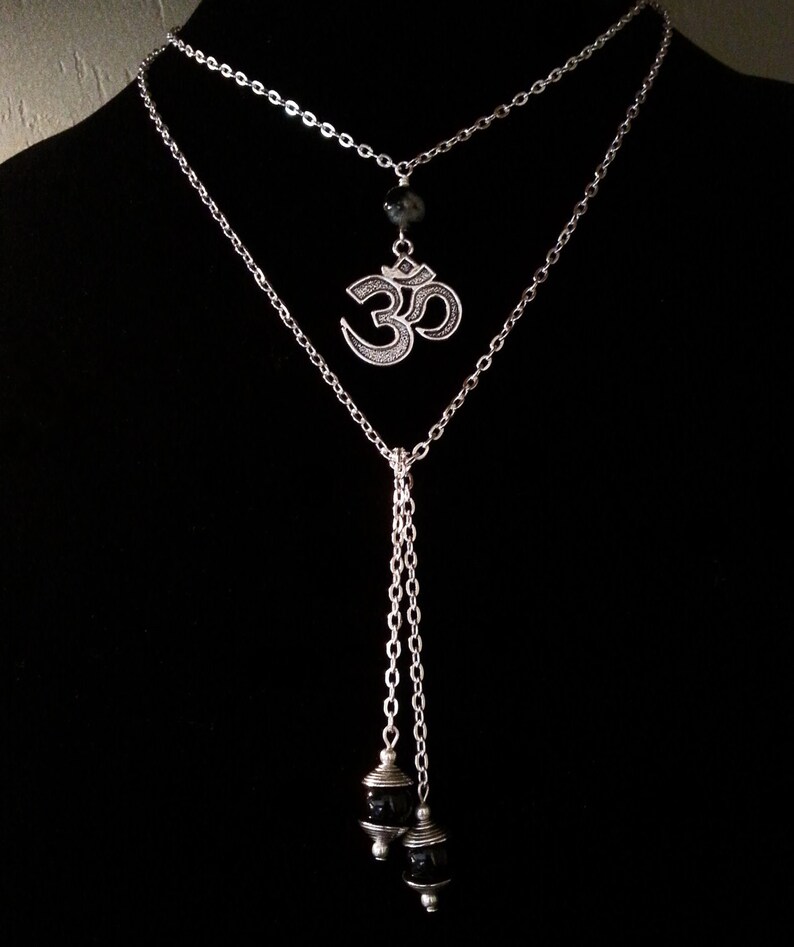 Silver Wrap-around OM Symbol Chain Necklace. - Etsy