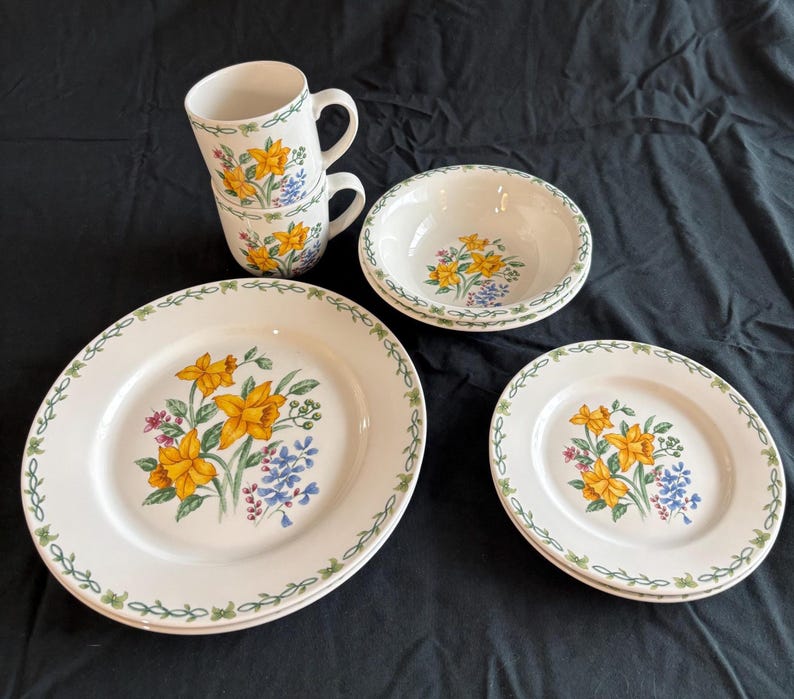 Thomson Pottery Floral Garden Discontinued Set - Etsy