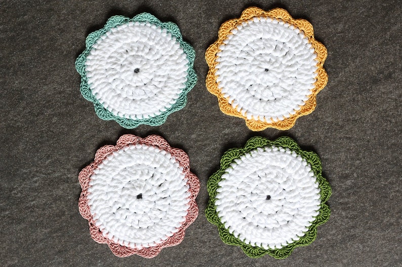 Crochet Pattern - Scallop Coaster - Instant Download - Etsy