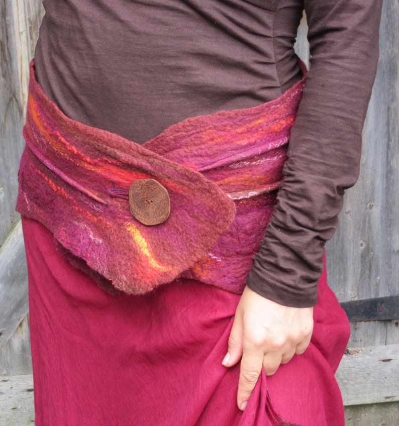 Wool Hippy Belt Nuno Felt Kidney Belt Red Woodland Pixie - Etsy