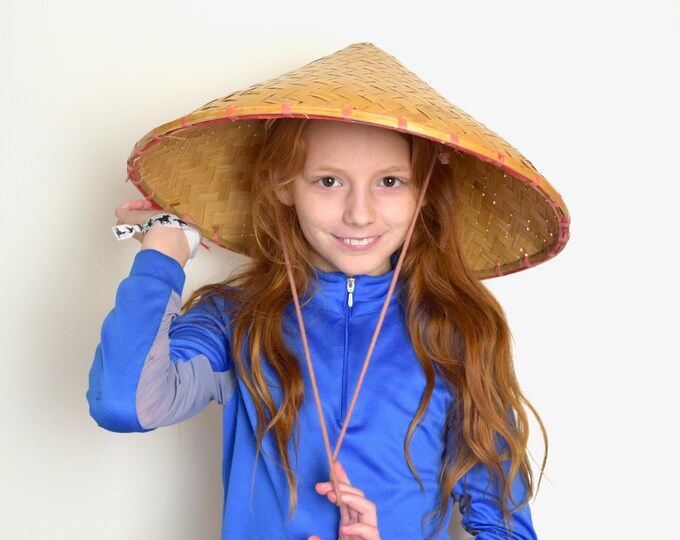 Vintage Wicker Hat...asian Rice Hat...asian Conical Hat...asian Sedge ...