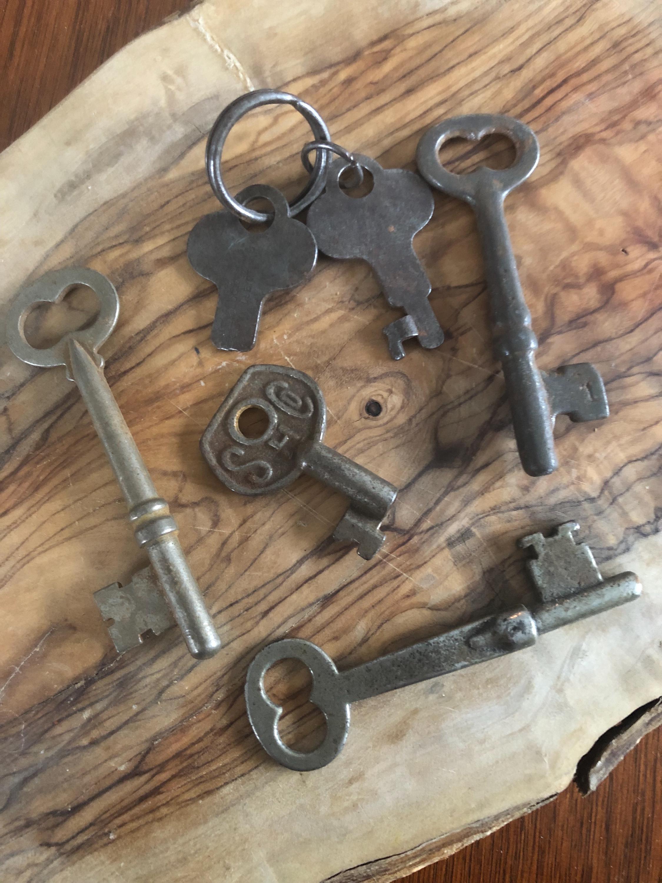 Vintage Keys Large Lot - Etsy