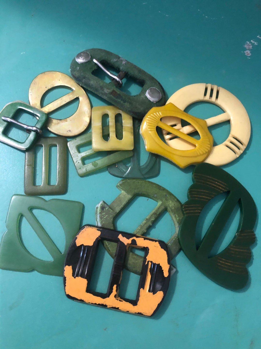 Vintage Lot of Green Yellow Buckles - Etsy