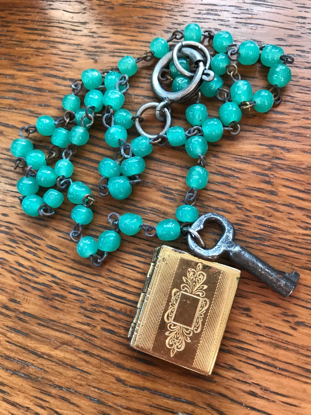 Romantic Vintage Locket and Key Necklace - Etsy