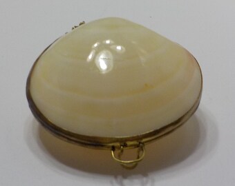 Clam Shell Trinket Box - Etsy