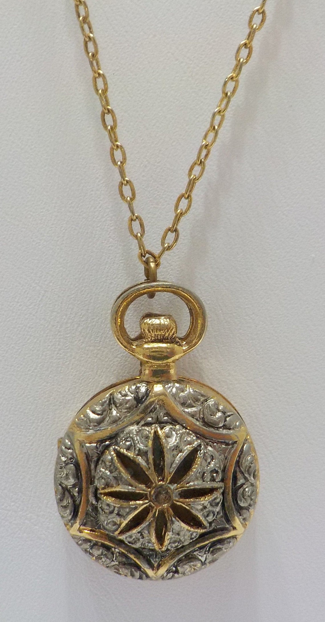 Vintage 1928 Brand Pocket Watch Style Locket Pendant (2048) 28" Chain ...